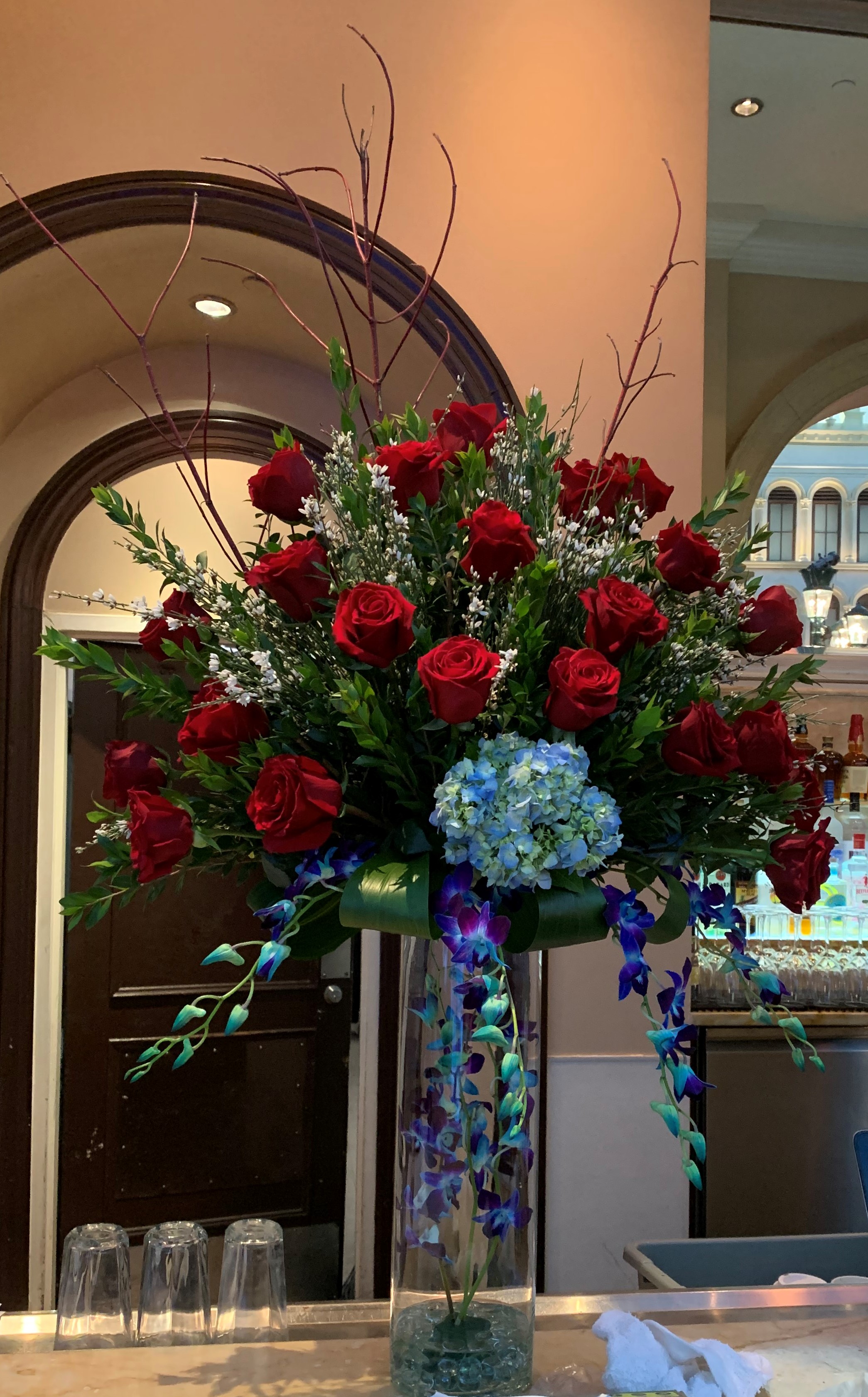 Exclusive Designs – flower artist